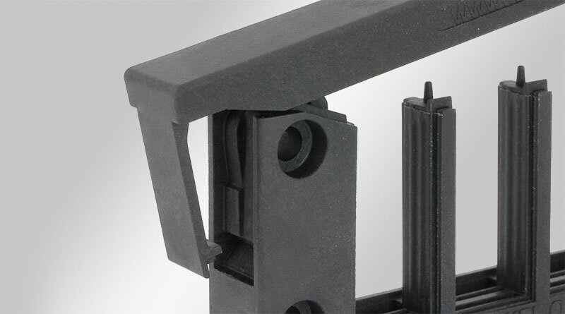 KEL-QUICK split multi cable transit frames for cables with connectors, tool-free assembly / IP54 ...